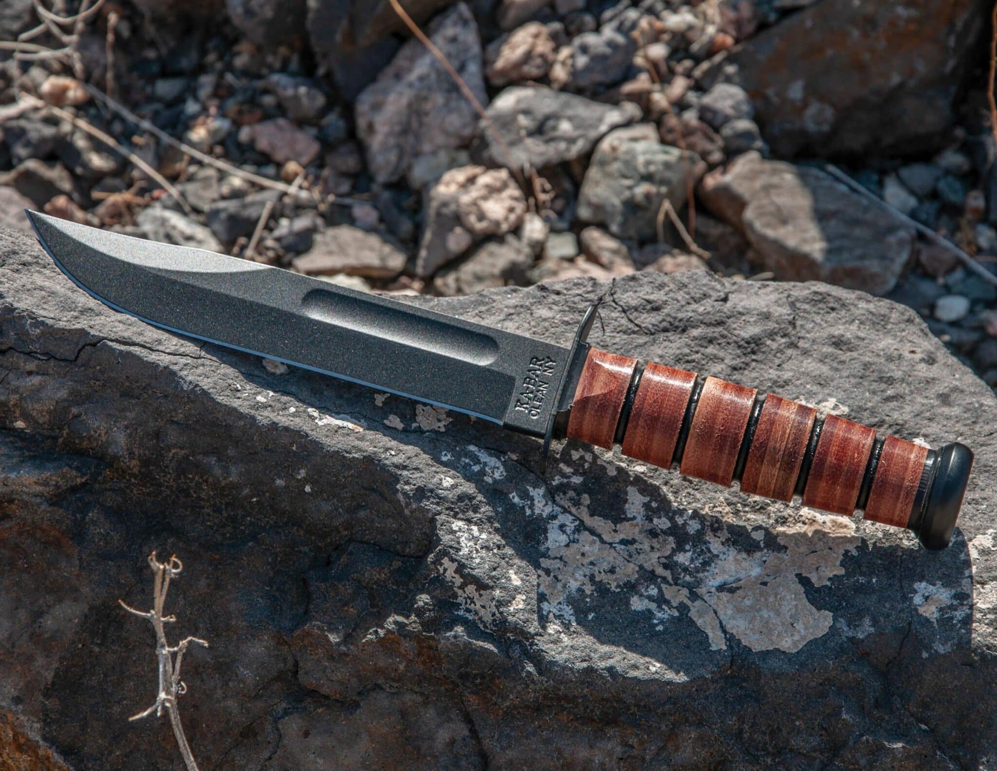 KA-BAR USMC Knife w/leather sheath - The EDC Solution